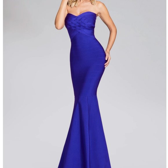 Marciano | Dresses | Nwt Marciano Gown | Poshmark